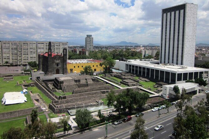 Full-Day Tour in Teotihuacan Pyramid and Guadalupe Basilica - Exploring Mexico Citys Cultural Gems in One Day