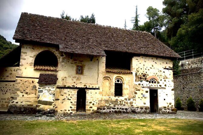 Full Day Tour in Troodos Mountains: Villages & Waterfalls - Guides & Reviews