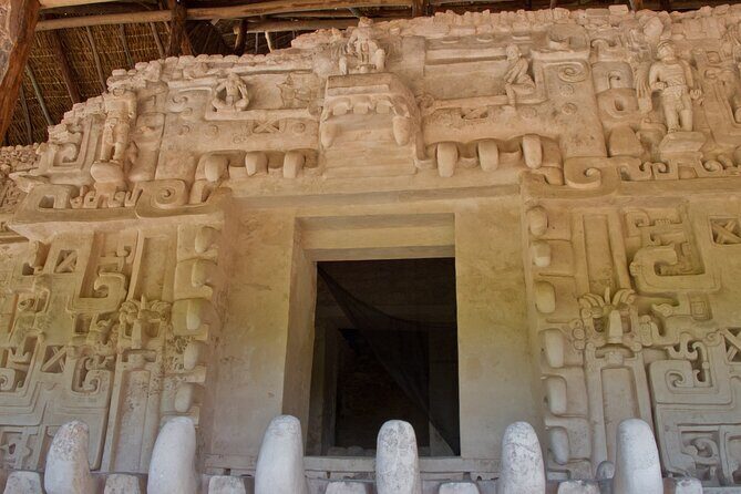 Full Day Tour to Ek Balam Maya Ruins and Colonial Valladolid Town - Exploring the Ek Balam Ruins