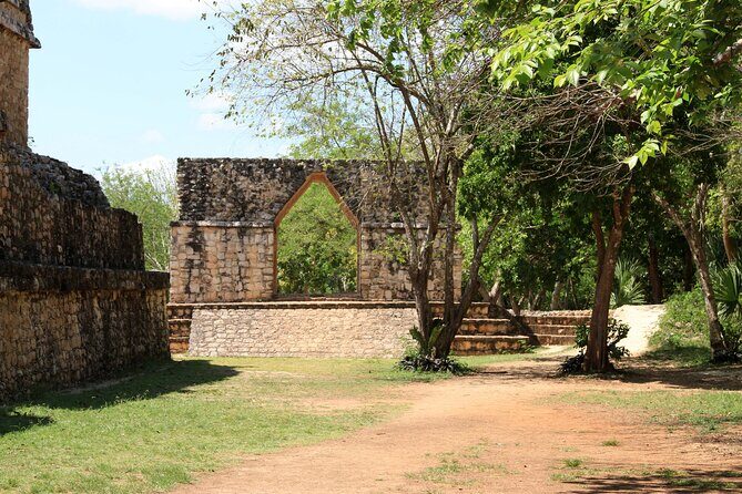 Full Day Tour to Ek Balam Maya Ruins and Colonial Valladolid Town - Authentic Experiences and Hidden Gems