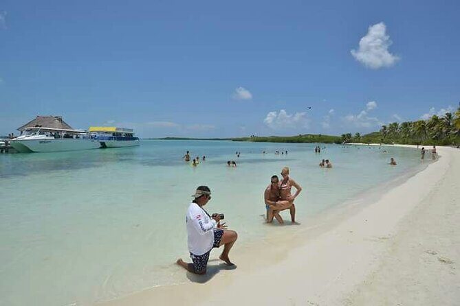 Full Day Tour to Isla Contoy and Isla Mujeres from Cancun - Transportation & Group Size