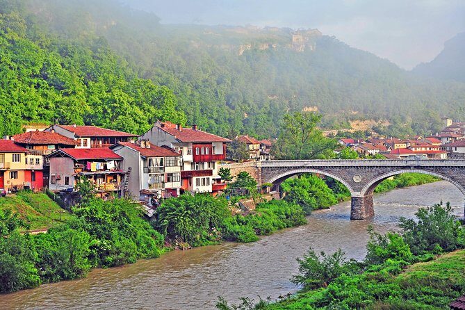 Full Day Trip to Bulgaria from Bucharest - Guides: The Heart of the Tour