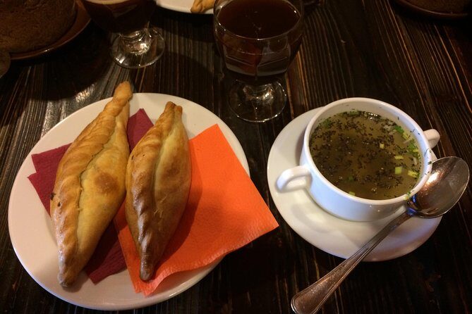 Full-Day Vilnius City Tour and Trakai Castle from Vilnius - FAQs