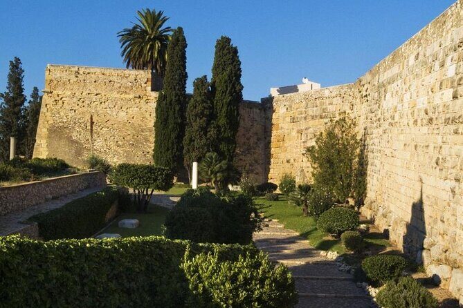 Full Day Visiting Tarragona and Sitges from Barcelona - FAQ