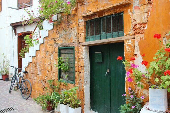 Full-Day West Crete Tour: Chania & Rethymnon Old Town and Kournas Lake - What Travelers Love About This Tour