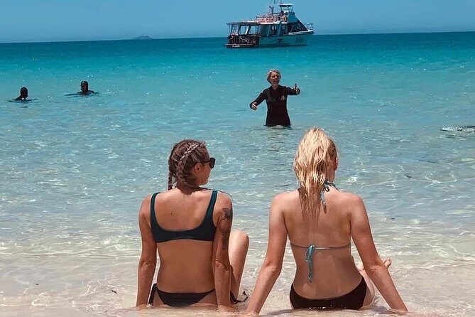 Full-Day Whitsunday Tour: Whitehaven Beach and Hill Inlet with BBQ - The Sum Up