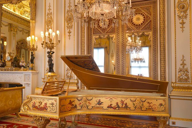 Full Royal Tour: Royal London & Buckingham Palace Tour - The Experience from Reviews and Real Travelers