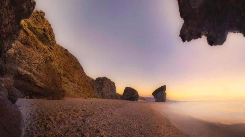 Full-Day Private Tour Puerto Vallarta to Sayulita Exploration - Relaxing at Playa de Los Muertos