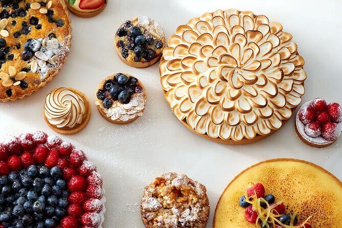 Fun Chicago Bike Tour with Pizza, Hot Dogs, Cupcakes and Beer - An In-Depth Look at the Chicago Bike Tour