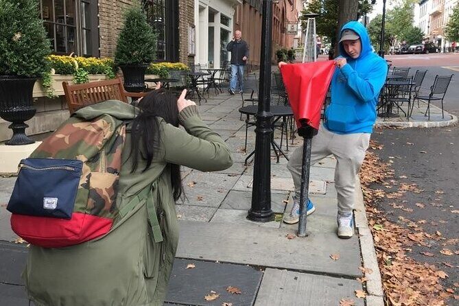 Fun City Scavenger Hunt in Lindsay by Zombie Scavengers - Key Points