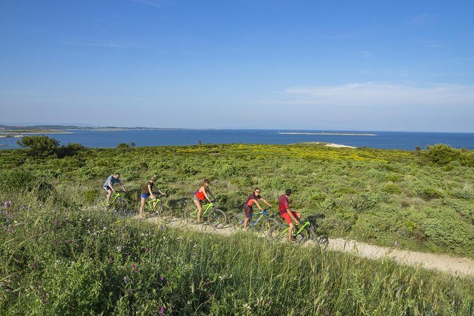 FUN E-BIKE RIDE at CAPE KAMENENJAK - How the Tour Feels in Practice