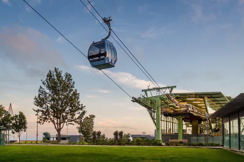 Funchal: 2-Hour Tuk-Tuk Tour with Cable Car Finale - Discovering Funchal in a Compact, Fun Way