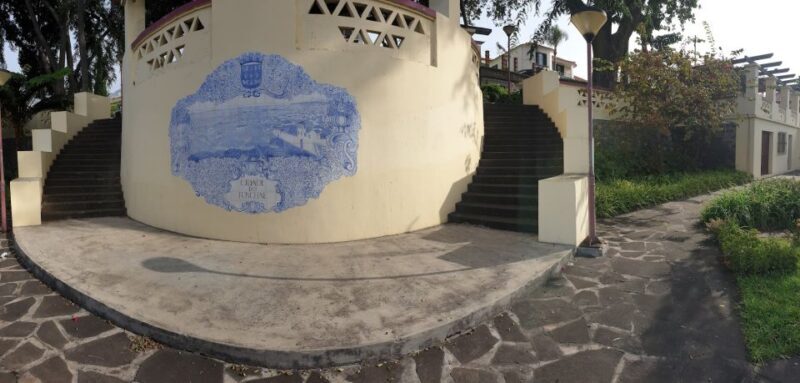 Funchal: Guided City Tuk-Tuk Tour - What Is the Funchal Guided Tuk-Tuk Tour?