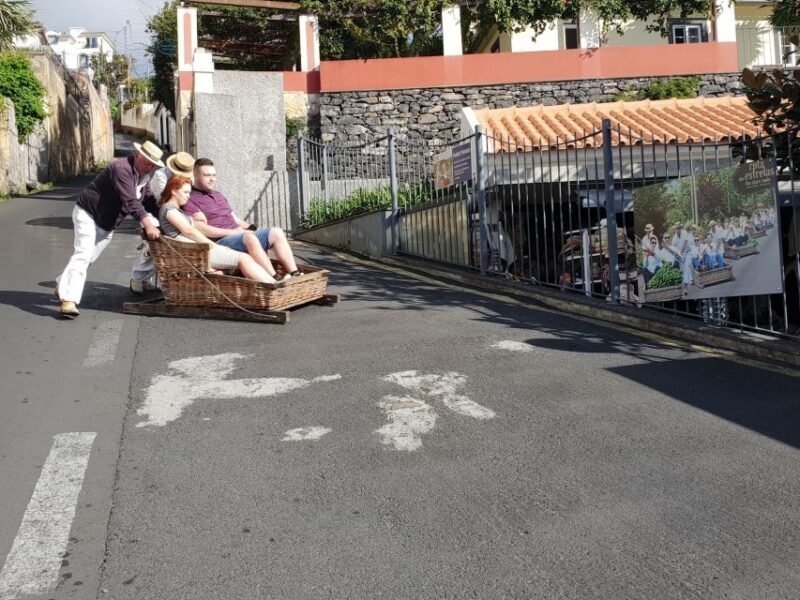 Funchal: Monte Toboggan and Old Town Tour by Tuk-Tuk - Key Points