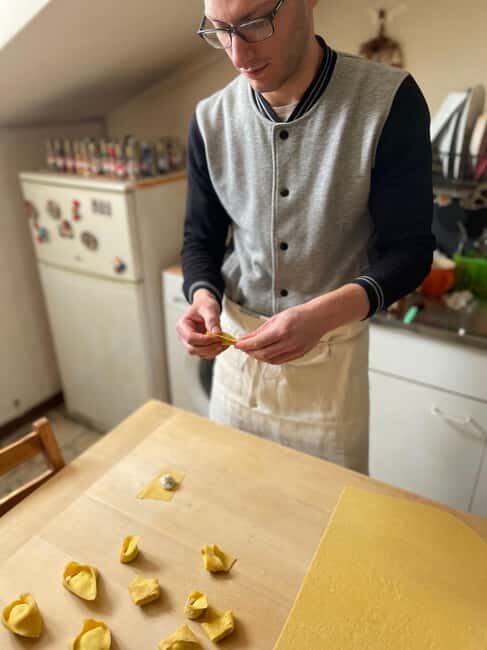 Funny cooking class with chef Antonino - Who Should Consider This Tour?