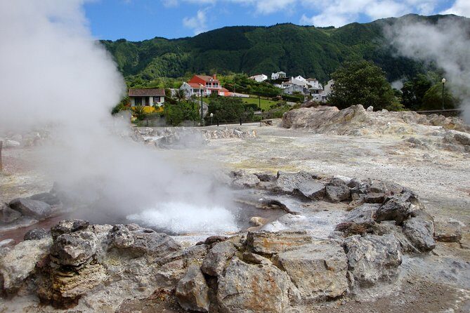 Furnas Private & Customizable Tour (group price) - Key Points
