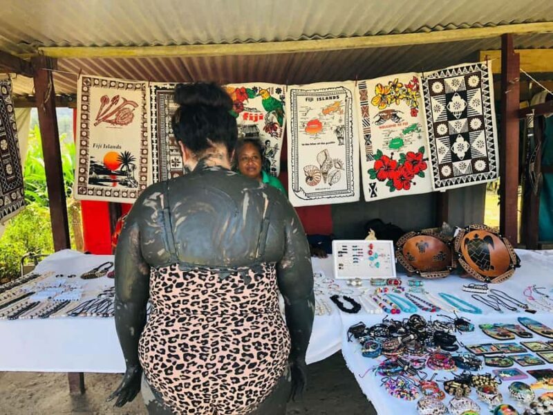 Garden of Sleeping Giant with Sabeto Hotspring Mudpool Tour - FAQ