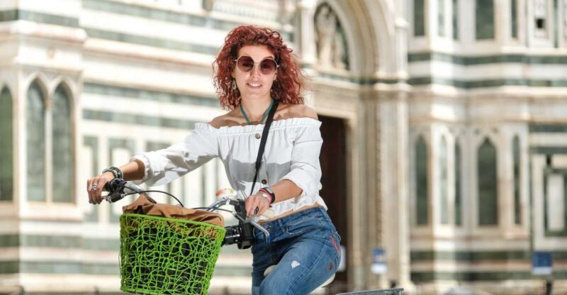 Gardens, markets and hidden gems in Florence, by city bike - Key Points