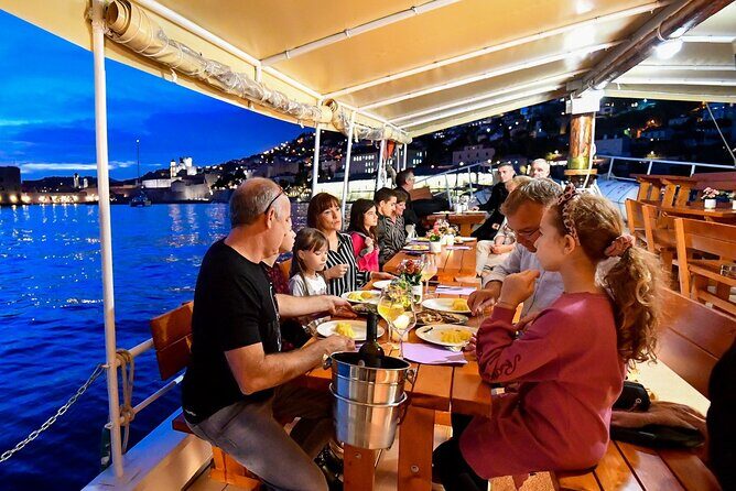 Gastro Cruise | Dinner and Boat ride around Dubrovnik Old Town - The Experience in Detail