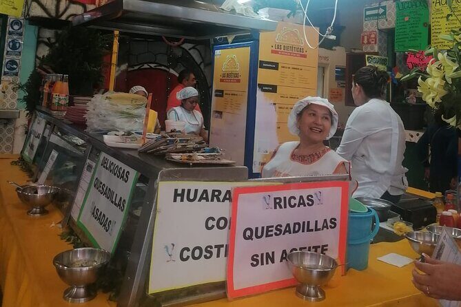 Gastronomic experience in Coyoacán - Authentic Experiences in a Tourist-Friendly Package