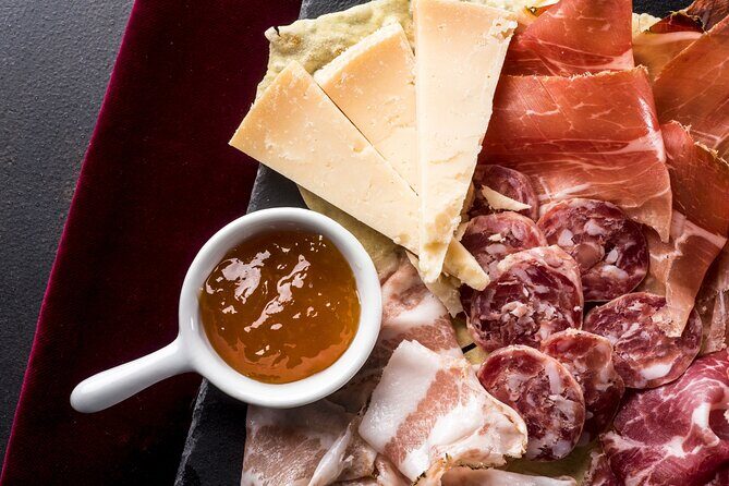 Gastronomic tour in Lourdes - The Sum Up