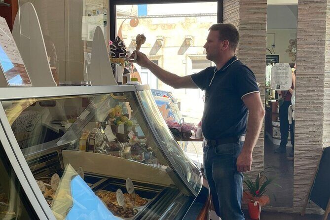 Gastronomic Tour of Alberobello on Foot with Guide and Snack - Practical Details and Expectations