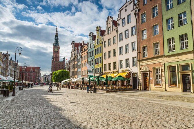 Gdansk and Malbork Castle Small Group Tour from Warsaw with Lunch - Key Points