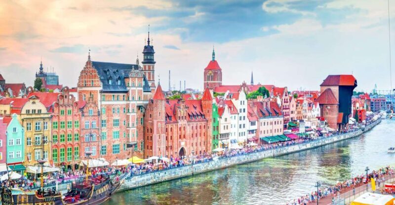 Gdansk Old Town 2-Hour Walking Tour - Authentic Experiences and Honest Insights