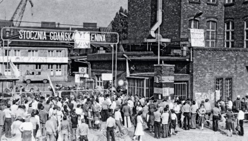 Gdansk: Private Communism Tour with Solidarity Center Museum - Who Is This Tour Best For?