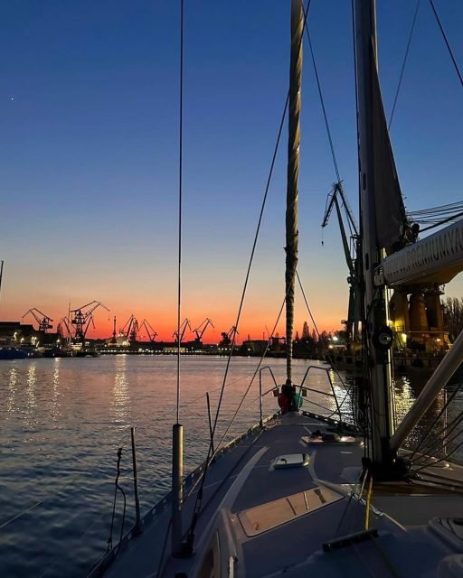 Gdask: Scenic Sunset Cruise with Welcome Drink - FAQ