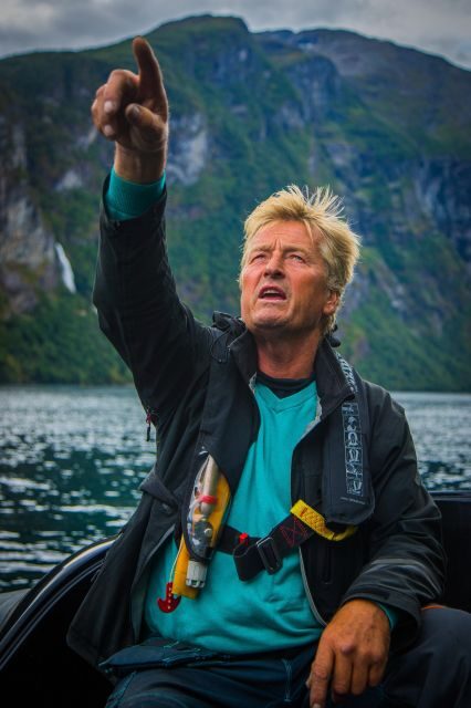 Geiranger: Guided Geirangerfjord Boat Tour - The Scenic Highlights Up Close