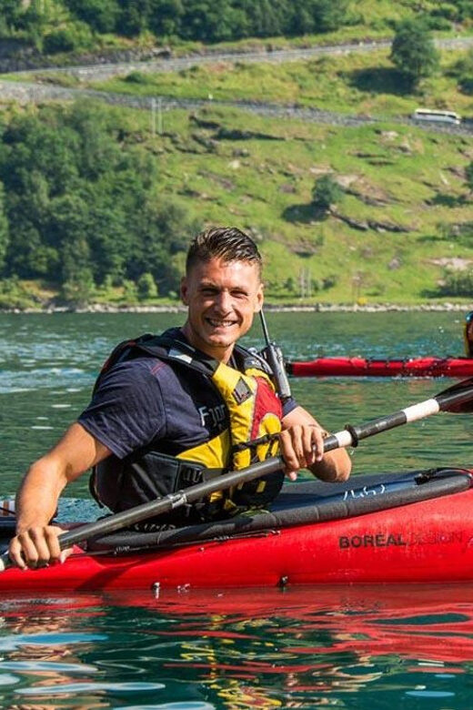 Geiranger: Kayak tour with guide - The Sum Up