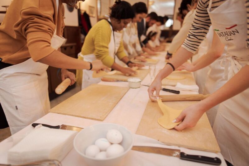 Gelato and Pasta Cooking Class in Rome - Piazza Navona - Insights from Guests