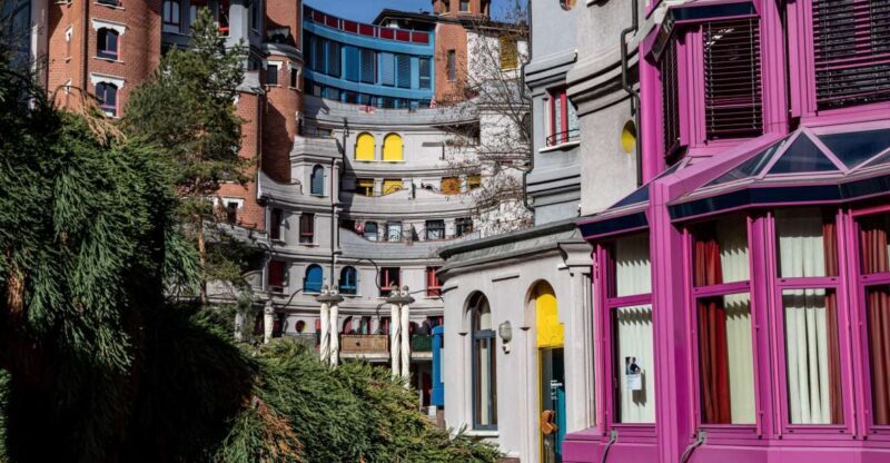 Geneva: Insta-Perfect Walk with a Local - Dive Into Geneva’s Scenic Sights and Authentic Life