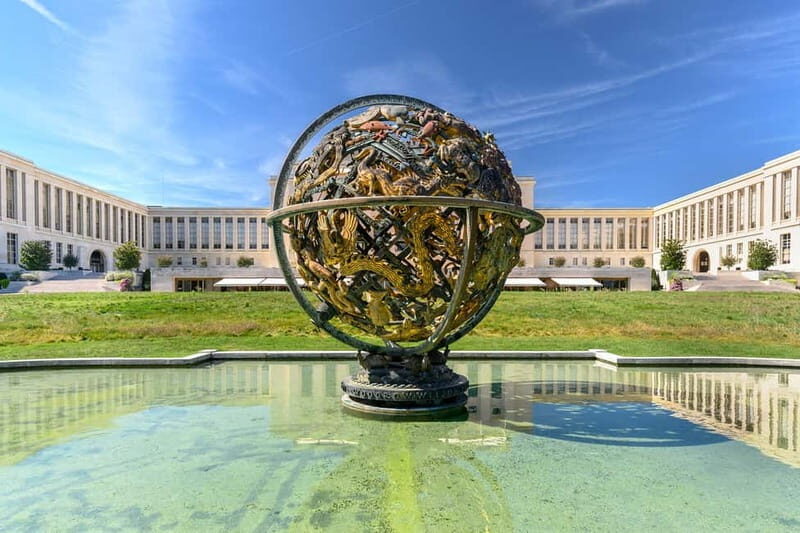 Geneva: Open-Top Sightseeing Bus Tour - FAQ