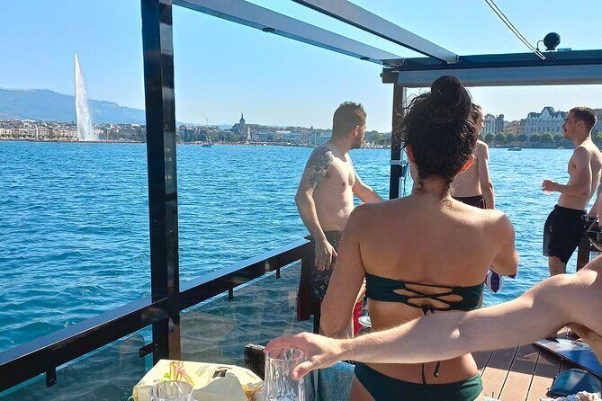 Geneva: Private Cruise on Lake Geneva with Aperitif - Exploring Lake Geneva on a Private Boat