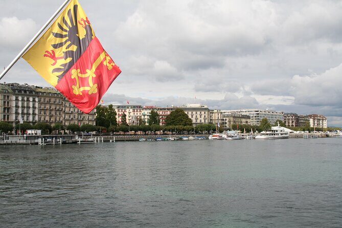 Geneva Private Walking Tour with a Local Guide - Key Points