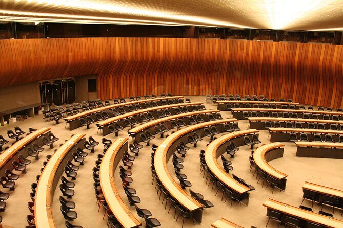 Geneva Private Walking Tour with a Local Guide - FAQ