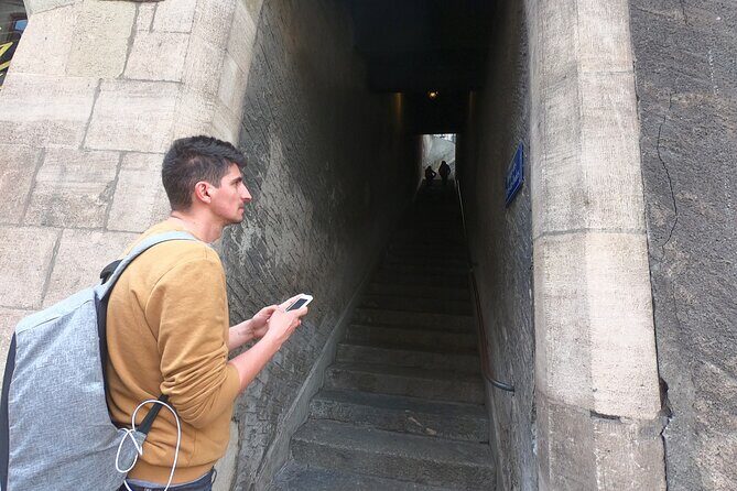 Geneva Virus Run: Stop the Infection Exploration Game - The game’s value