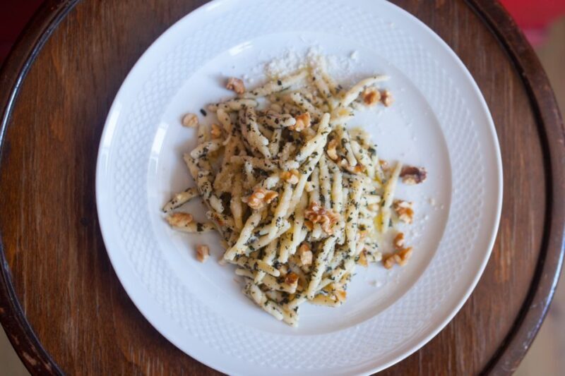 Genoa: Dining Experience at a Local's Home - What to Expect from the Experience