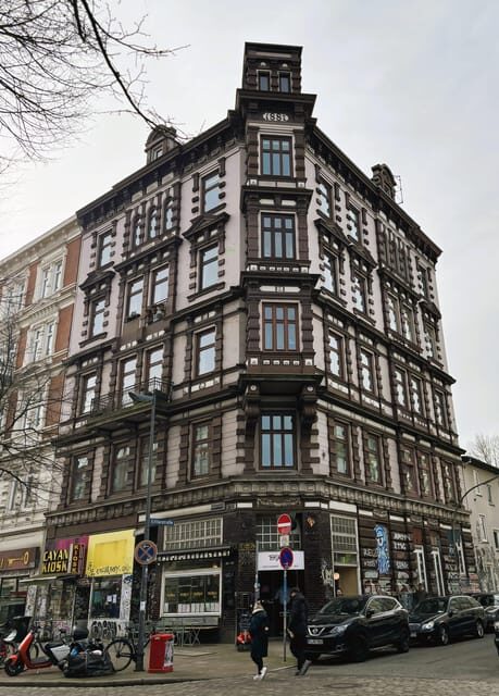 German guided insider tour of Hamburg's Schanzenviertel - Key Points