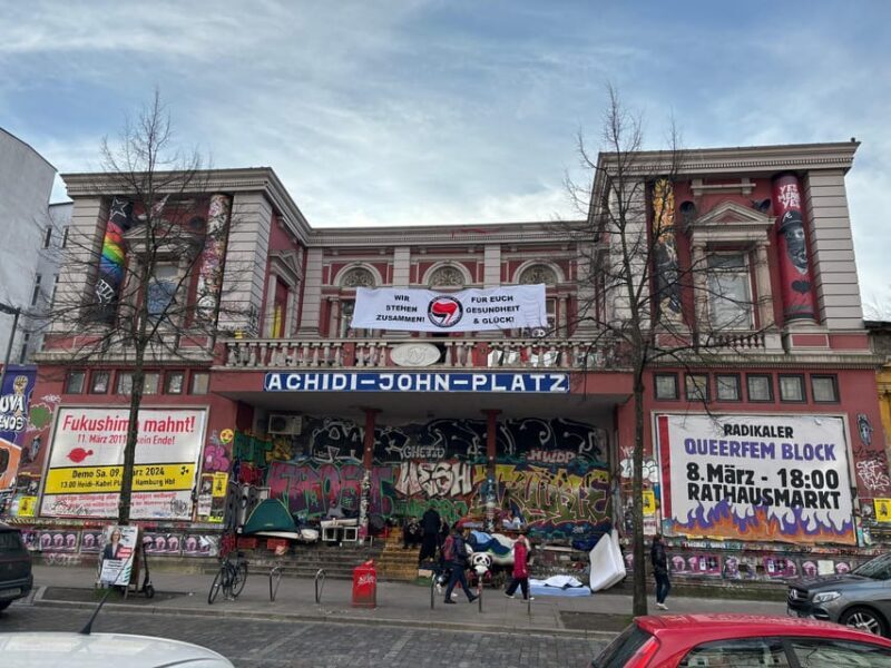 German guided insider tour of Hamburg's Schanzenviertel - The Experience in Detail