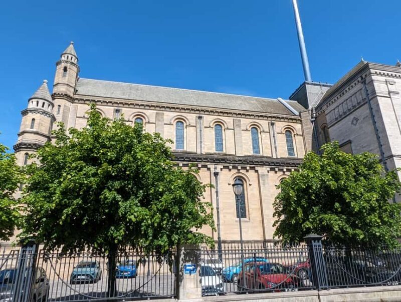 German Walking Tour City centre Belfast- Belfast entdecken - Who Will Enjoy This Tour?