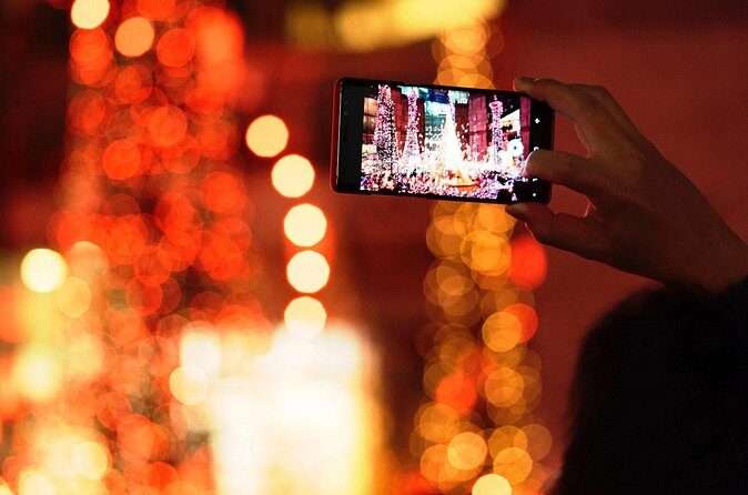 Get in the holiday spirit with a scavenger hunt by Holly Jolly Hunt in Milwaukee - FAQs  