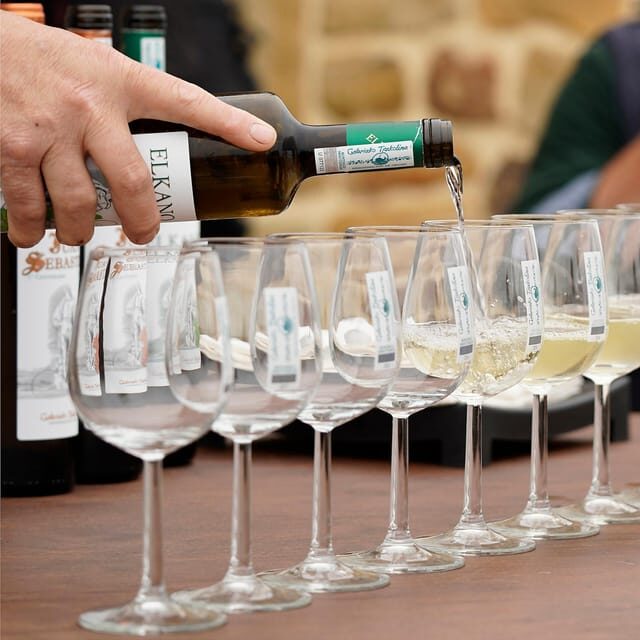 Getaria Txakoli wine tour from San Sebastian - FAQs