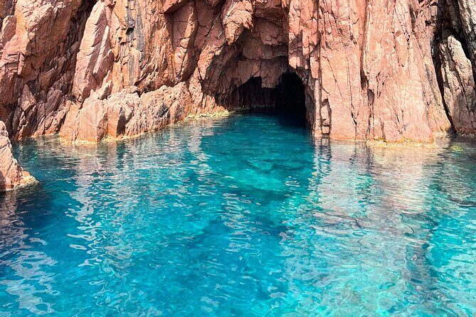 Getaway to the Calanques of Piana de Cargèse in a small group - Authenticity and Review Insights