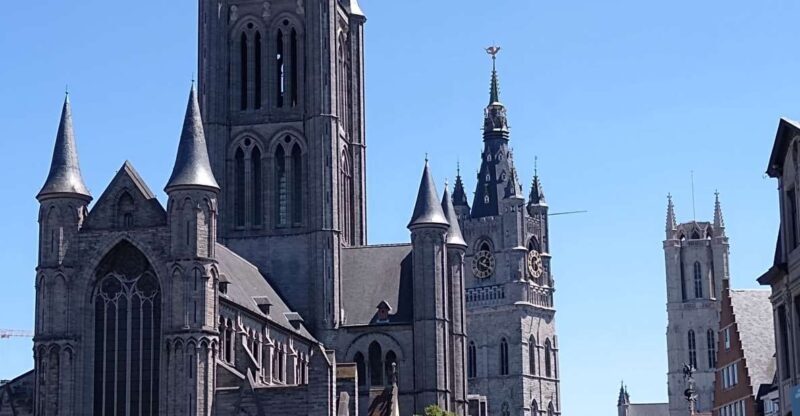 Ghent: Private Tour in Historical Center - Discovering Ghent’s Medieval Landmarks