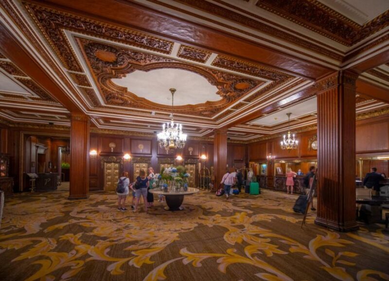 Ghost stories of Boston  Night Private Tour - Exploring Boston’s Haunted Gems