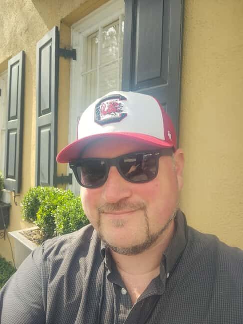 Ghost Tour - Charleston Dark History & Ghost Tour With Adam - Authentic Experiences and Guest Insights