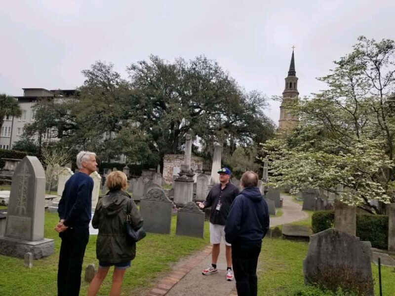Ghost Tour - Charleston Dark History & Ghost Tour With Adam - Who Should Consider This Tour?